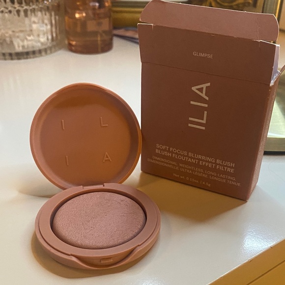 ILIA | Makeup | Ilia Soft Focus Blurring Blush Glimpse | Poshmark